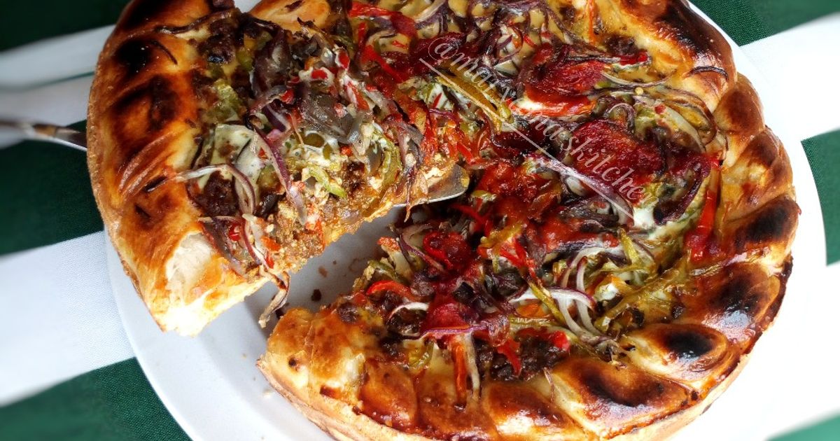 Twisted Russian Pizza Recipe by Maryama's kitchen - Cookpad