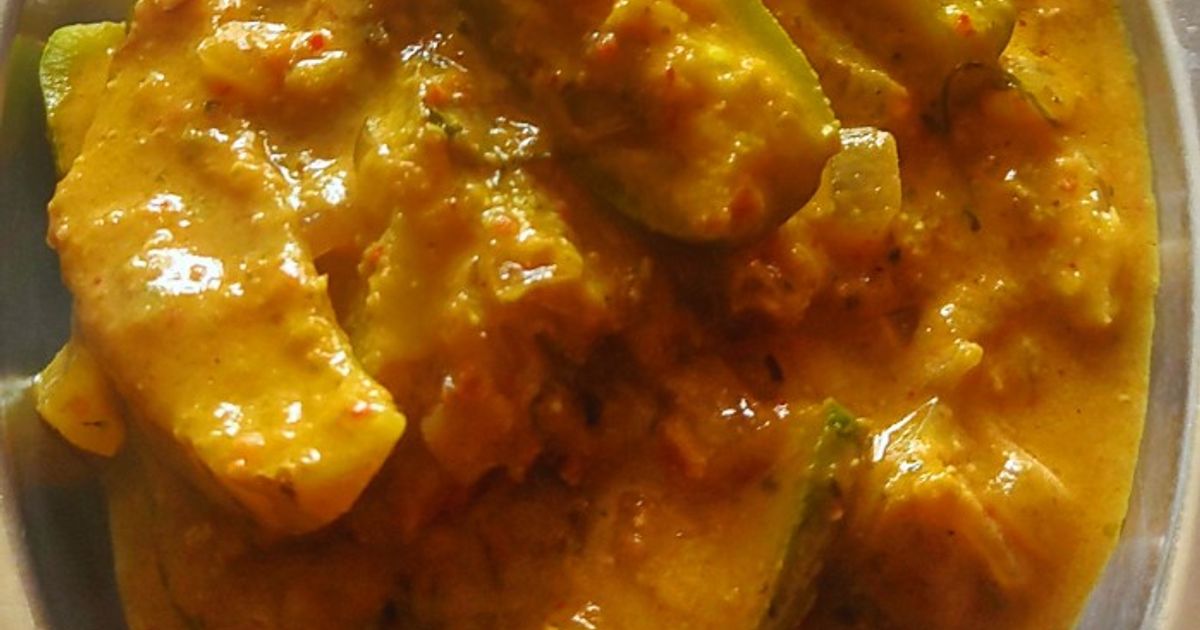 Parwal Potato Subji Recipe by Suchitra S(Radhika S) - Cookpad
