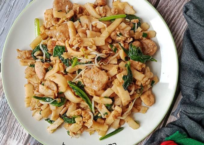 Resep Kwetiau Ayam Goreng oleh DyahWuLan Bae - Cookpad