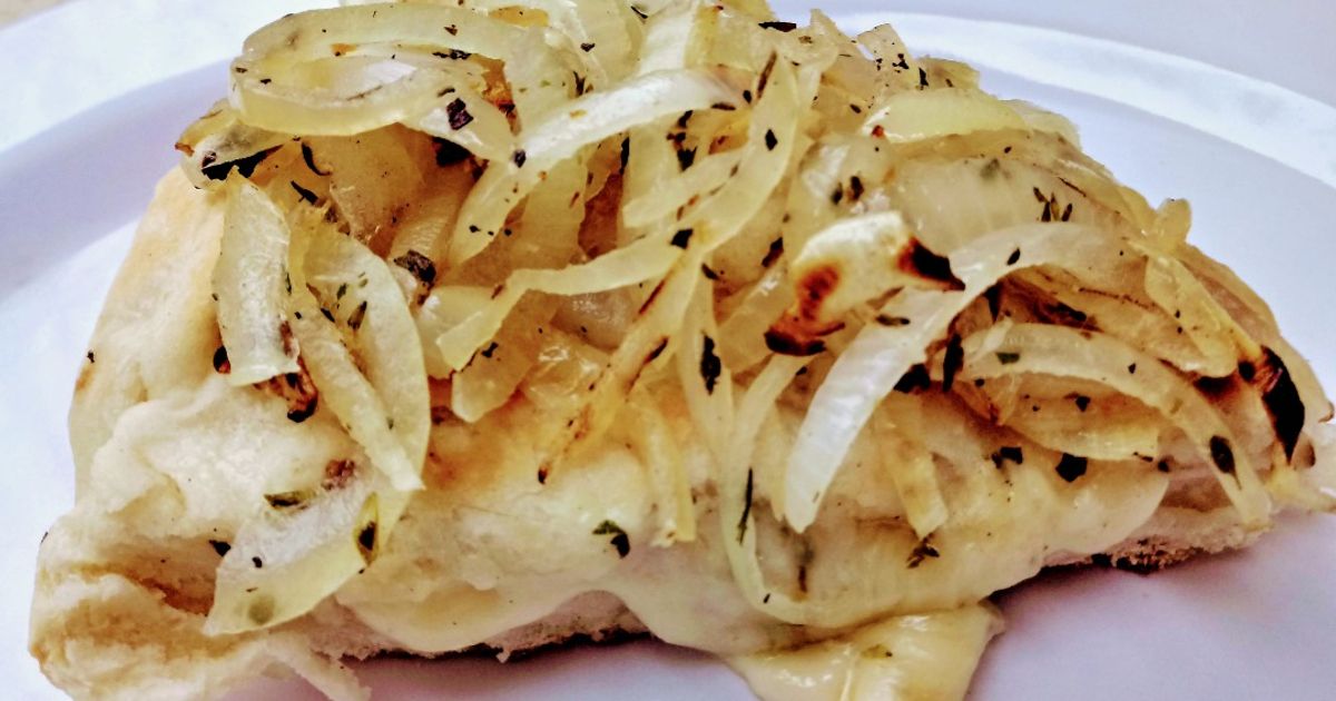 La mejor pizza rellena: ¡una delicia irresistible!