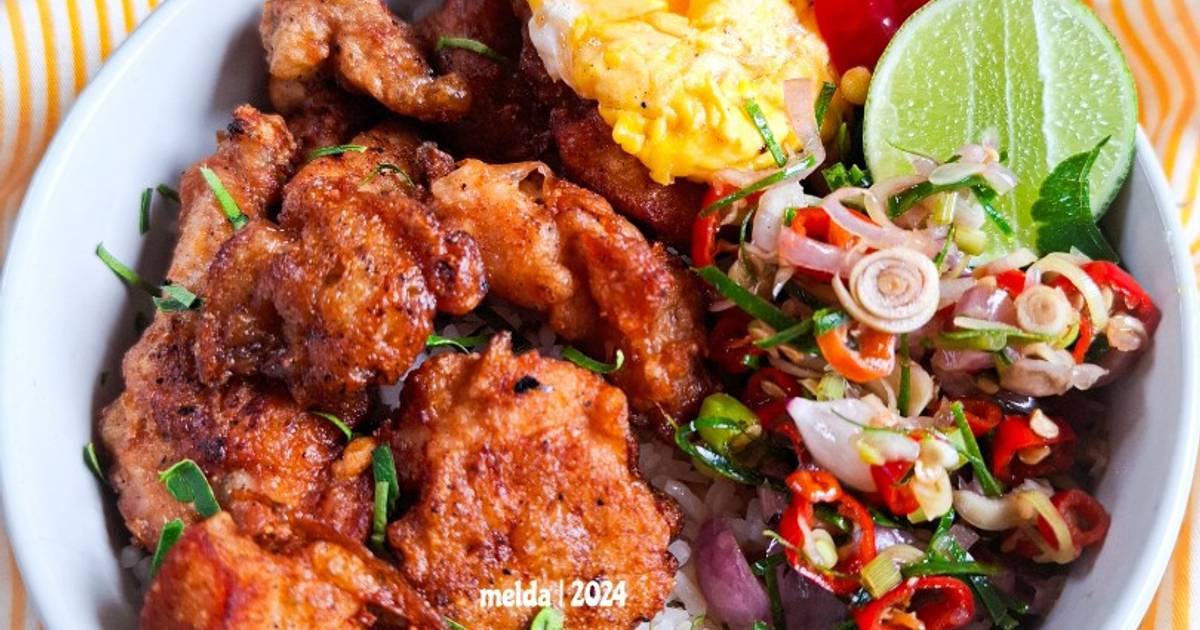 Resep Ayam Krispi Sambal Matah Rice Bowl oleh melda yanti - Cookpad