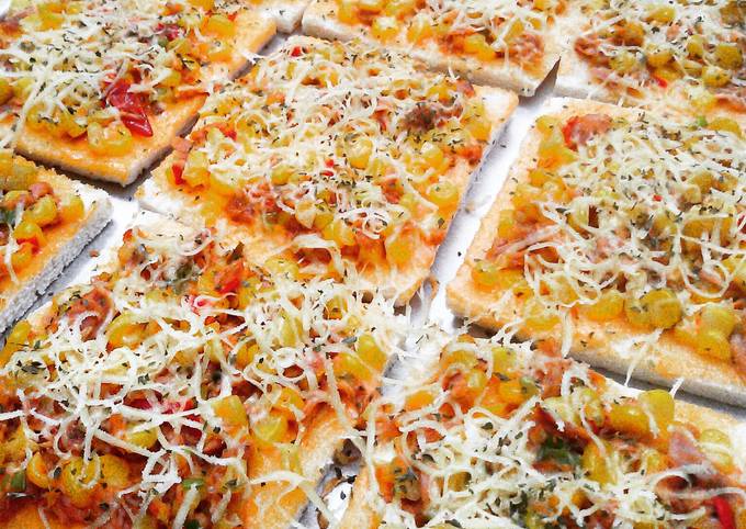 Resep Roti Tuna Ala Pizza oleh Vivian Lim - Cookpad