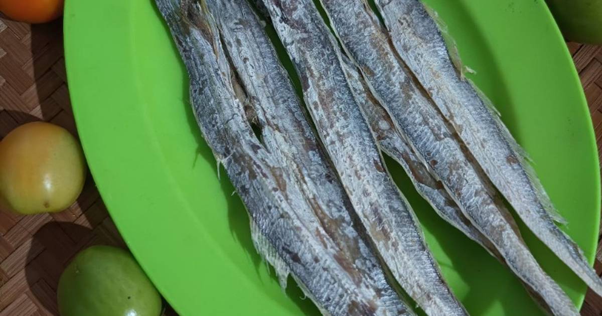 Resep Ikan Asin Layur Goreng Kriuk oleh Mak_Aneen - Cookpad