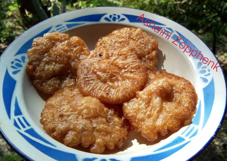 6 Langkah Tutorial Bikin Jompo-jompo kue bugis yang Cepat