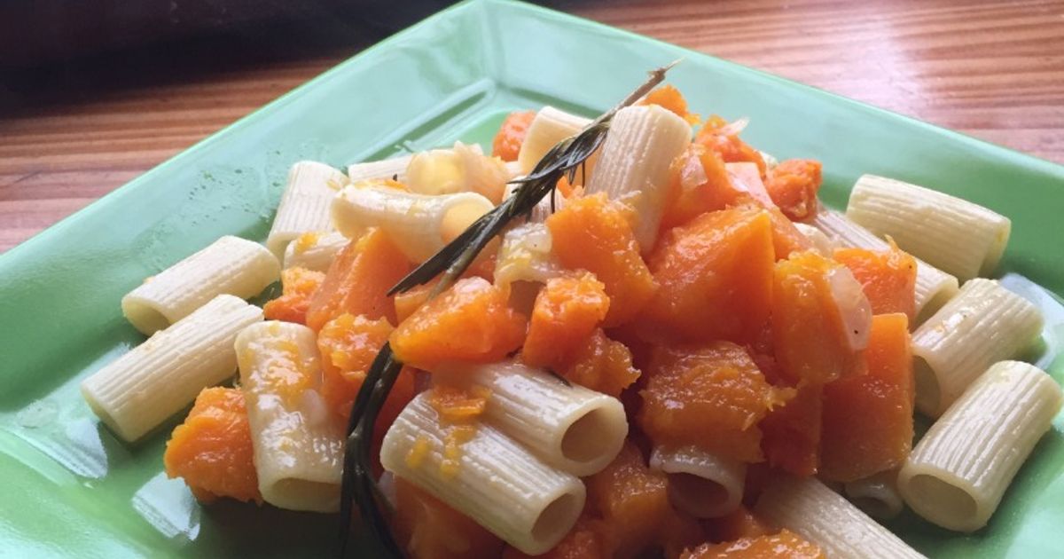 Mostacholes Con Salsa De Calabaza Y Romero Receta de Viviana Bevilacqua ...