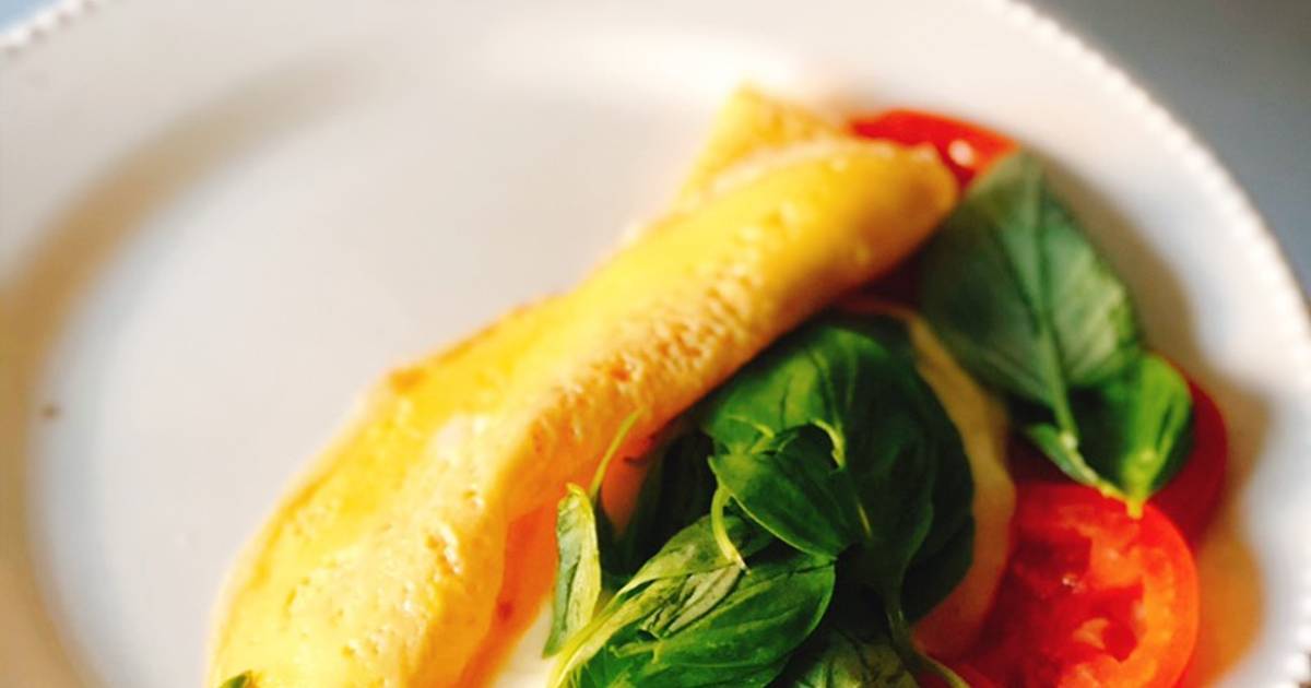Omelette caprese Receta de Romina Stricker- Cookpad