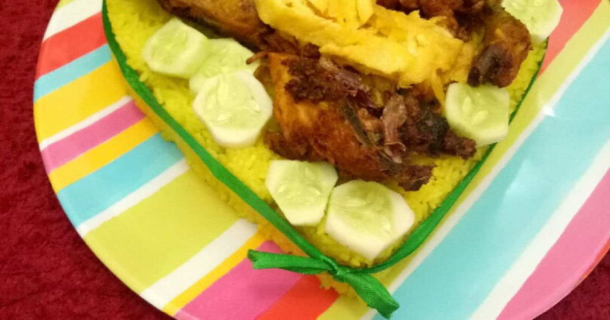 Resep Cake Nasi Kuning 🎂 oleh Mamii - Cookpad