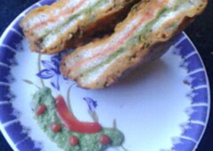 Tiranga Sandwich Recipe by Vanshika Mulchandani - Cookpad