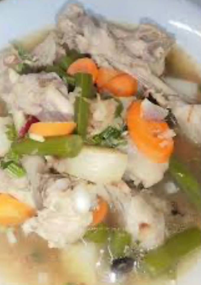 Resep Sayur sup ayam simple oleh 🍕RewRecipes - Cookpad
