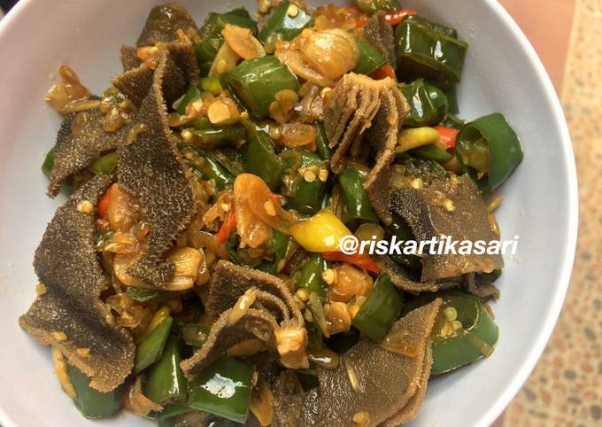 Resep Oseng Babat Cabe Ijo oleh Riska Kartika Sari - Cookpad