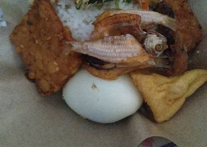 Resep Nasi gudangan bancaan oleh Fatihatun N Karimah - Cookpad