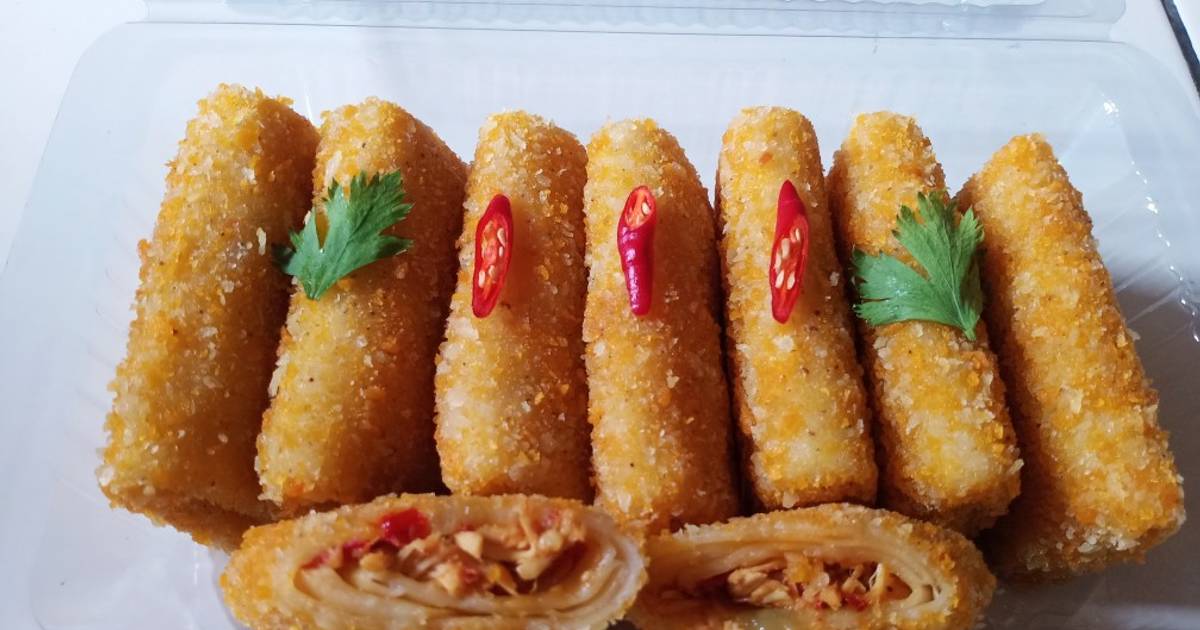 Resep Risol ayam suwir pedas oleh Dapoer Dira - Cookpad