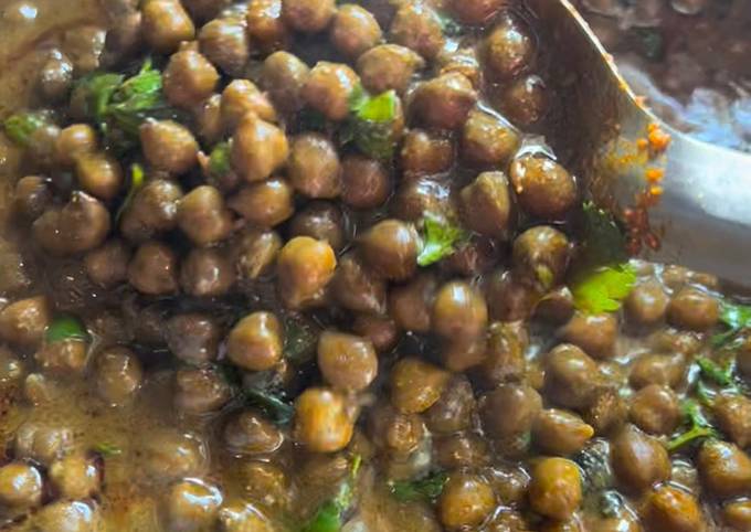 Kaale chane Recipe by Go Boundless with Ayushi - Cookpad