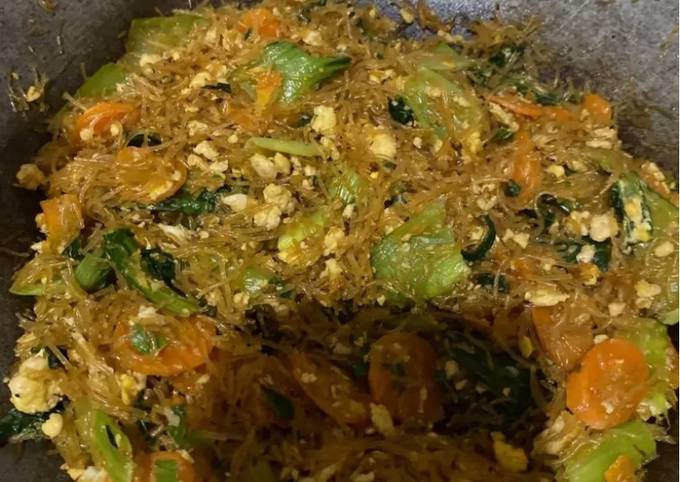 Resep Bihun goreng sayur telur oleh mrssetiaji - Cookpad