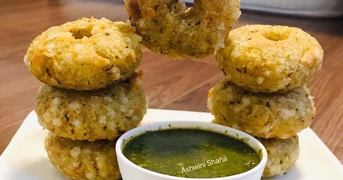 Medu Vada Style Sabudana Vada Recipe by Ashwini Shaha - Cookpad
