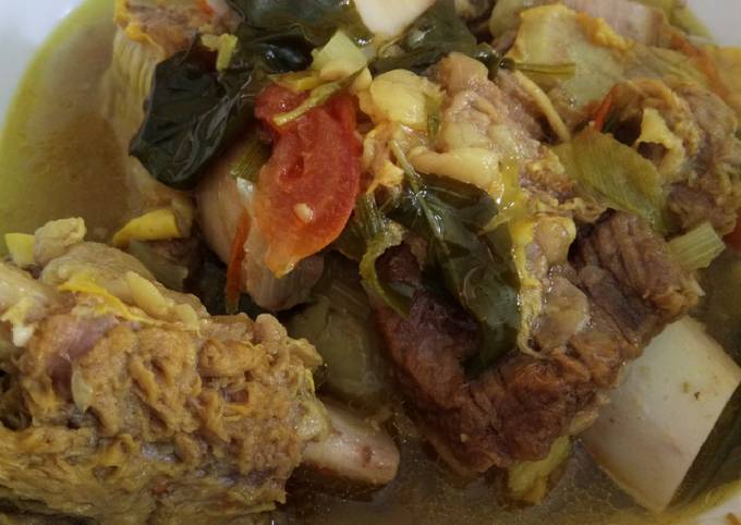 Resep Iga kuah asam oleh lya siby - Cookpad