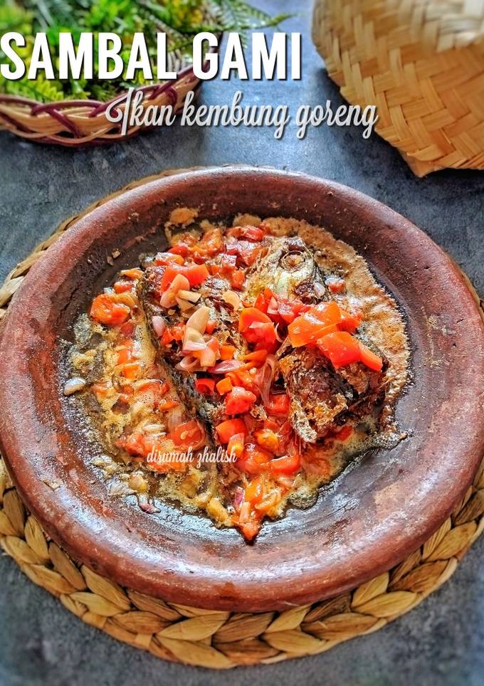 Resep Sambal Gami Ikan Kembung Goreng oleh Farhah - Cookpad
