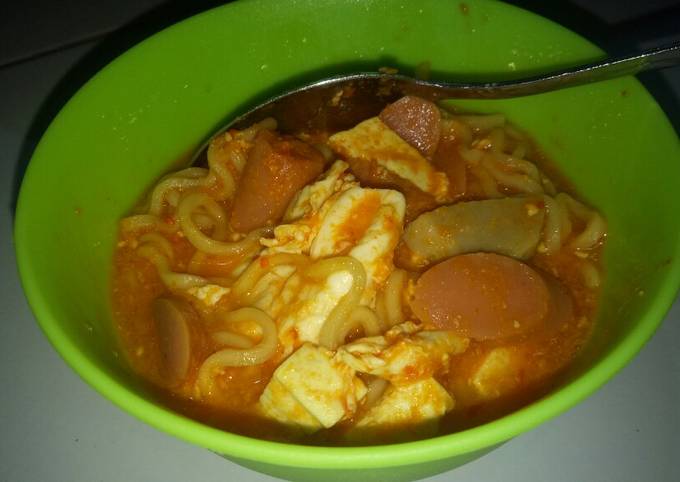 Resep Seblak Telur Baso Sosis oleh Ifa - Cookpad