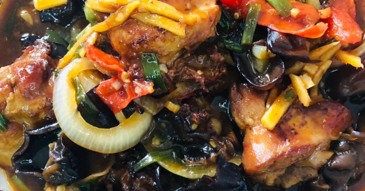 Resipi Ayam kicap cendawan hitam oleh Nurul Huda - Cookpad