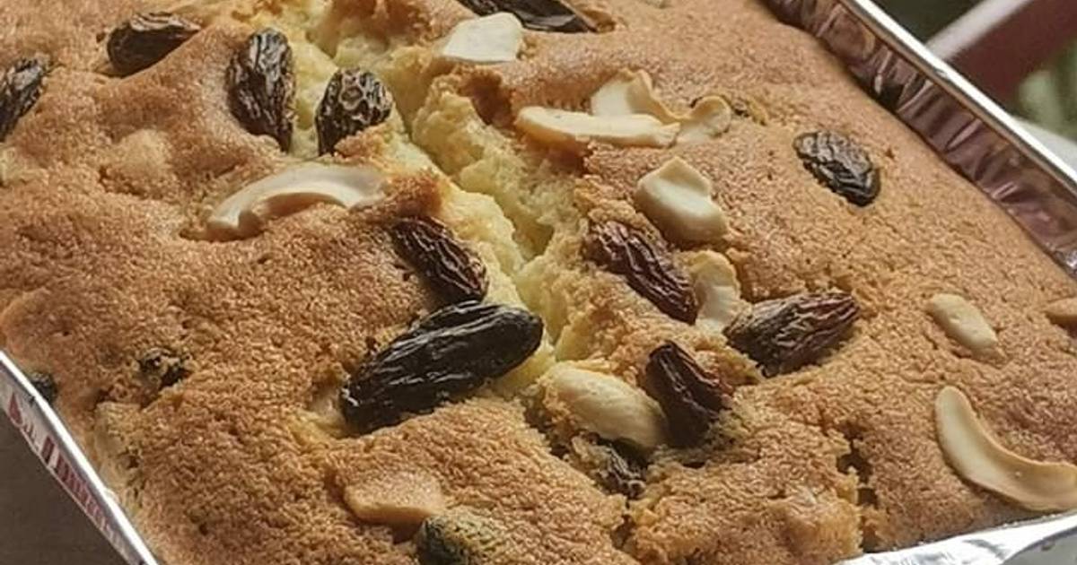 Sooji Cake Recipe by Deeya Sanchari - Cookpad
