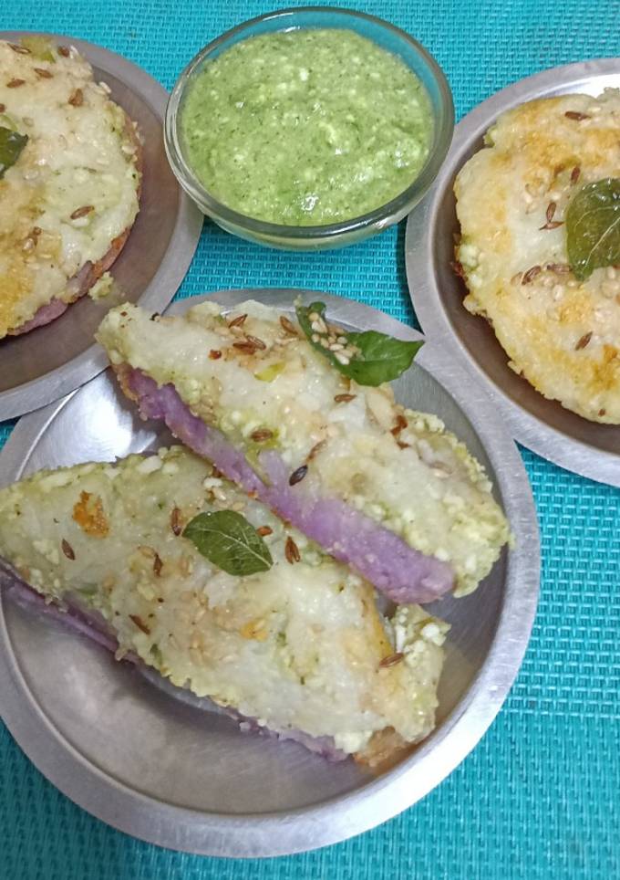 Layered Farali Handvo / Kand Potato Handvo with Paneer Stuffing Recipe ...