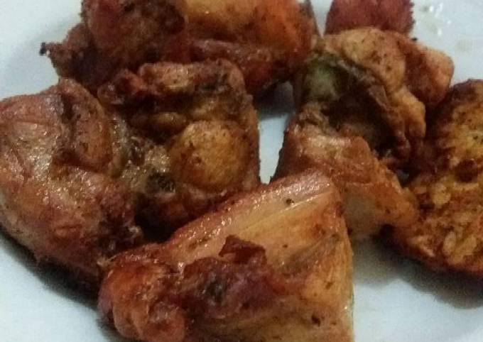 Resep Ayam Goreng Bb. Kuning Sederhana oleh Muth Kania Wilian - Cookpad