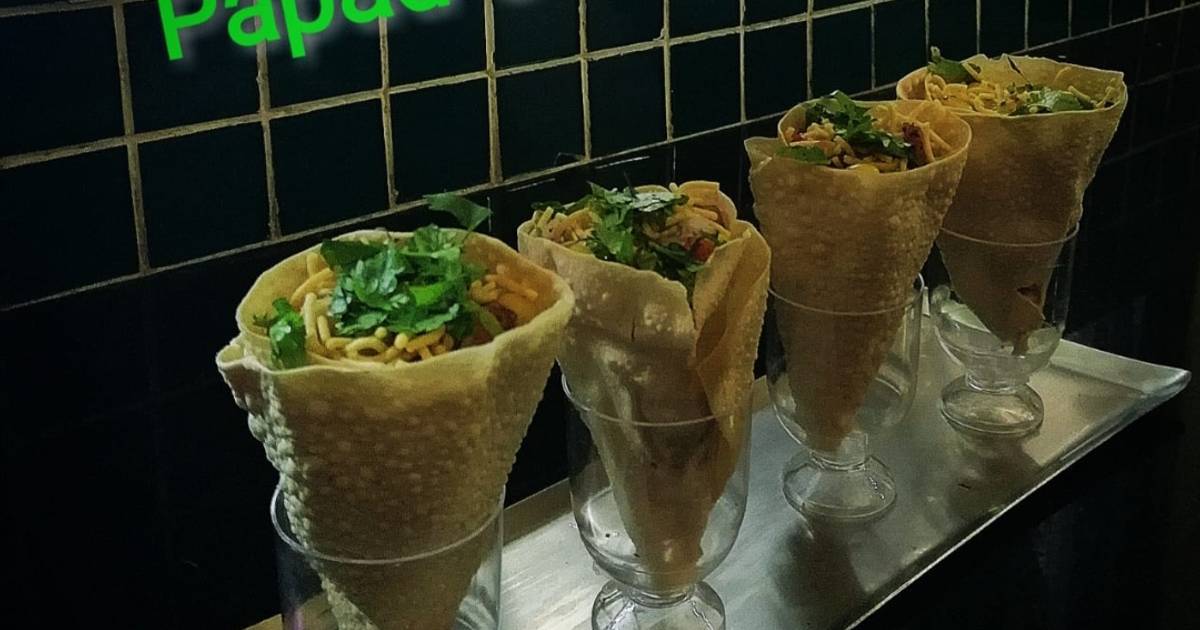 Papad Corn Chaat Recipe by Khubi Vashi - Cookpad