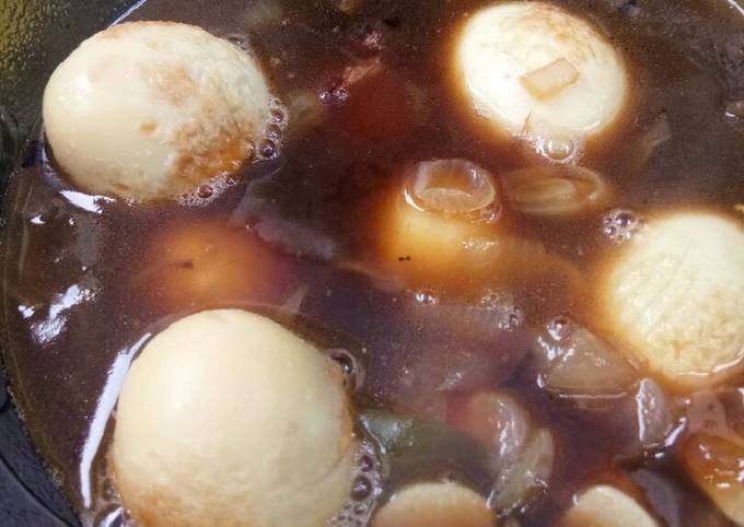 Resep Telur kuah oleh cleo - Cookpad