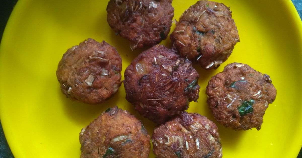 Vaazhai Poo Vadai (Vaalai Poo/ Plantain Flower) Recipe by Kalaiarasi S ...