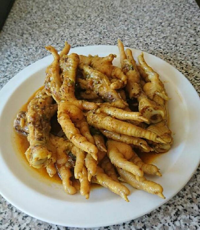 Cooked Chicken Feet