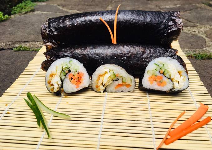 Resep Sushi Simple oleh Angie Aod - Cookpad