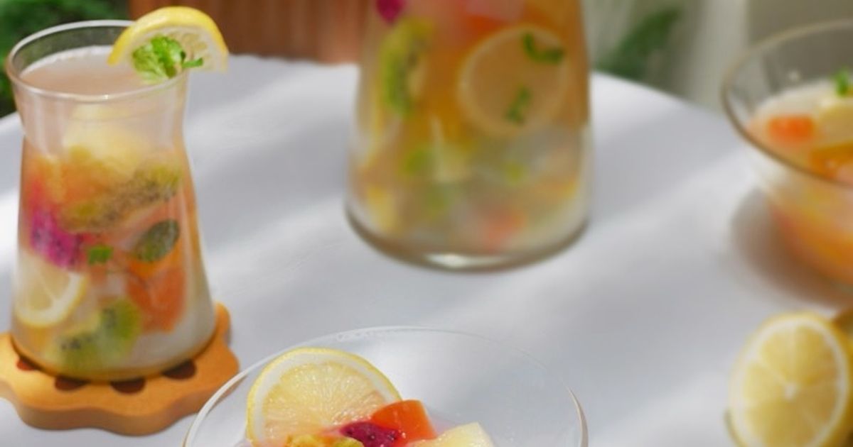 Resep Cocktail Peach Drink Yogurt Sparkling / Koktail Es Buah Segar ...