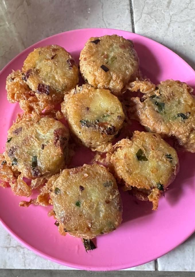 Resep Perkedel Kentang simple oleh Bella Mutia M - Cookpad