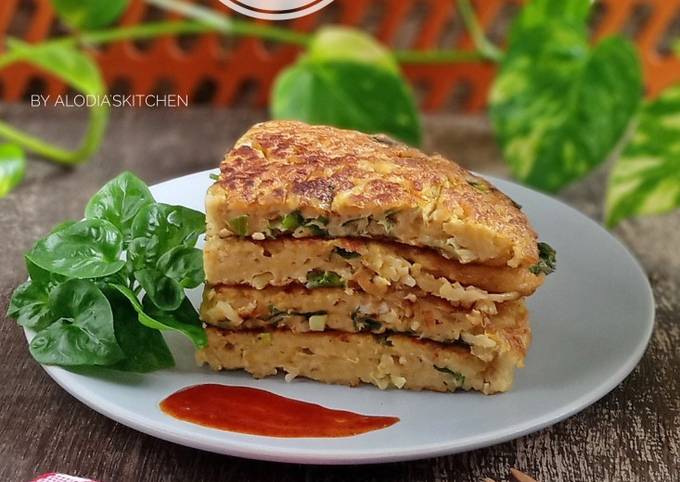 Resep Pizza Mie Rasa Kare oleh Vey Alodia's Kitchen - Cookpad