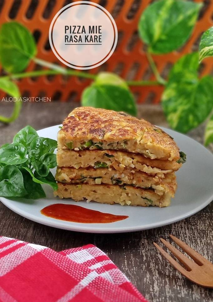Resep Pizza Mie Rasa Kare oleh Vey Alodia's Kitchen - Cookpad