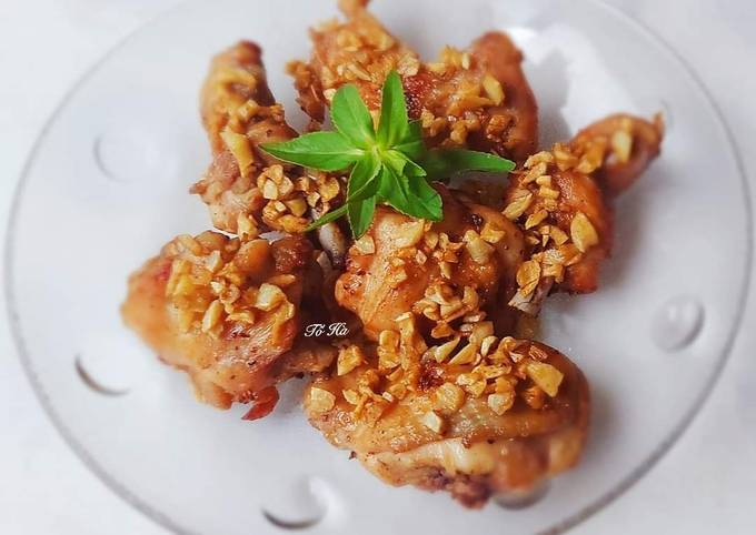 Cách Làm Món Đùi GÀ chiên tỏi của Hoàng Thị Tố Hà - Cookpad