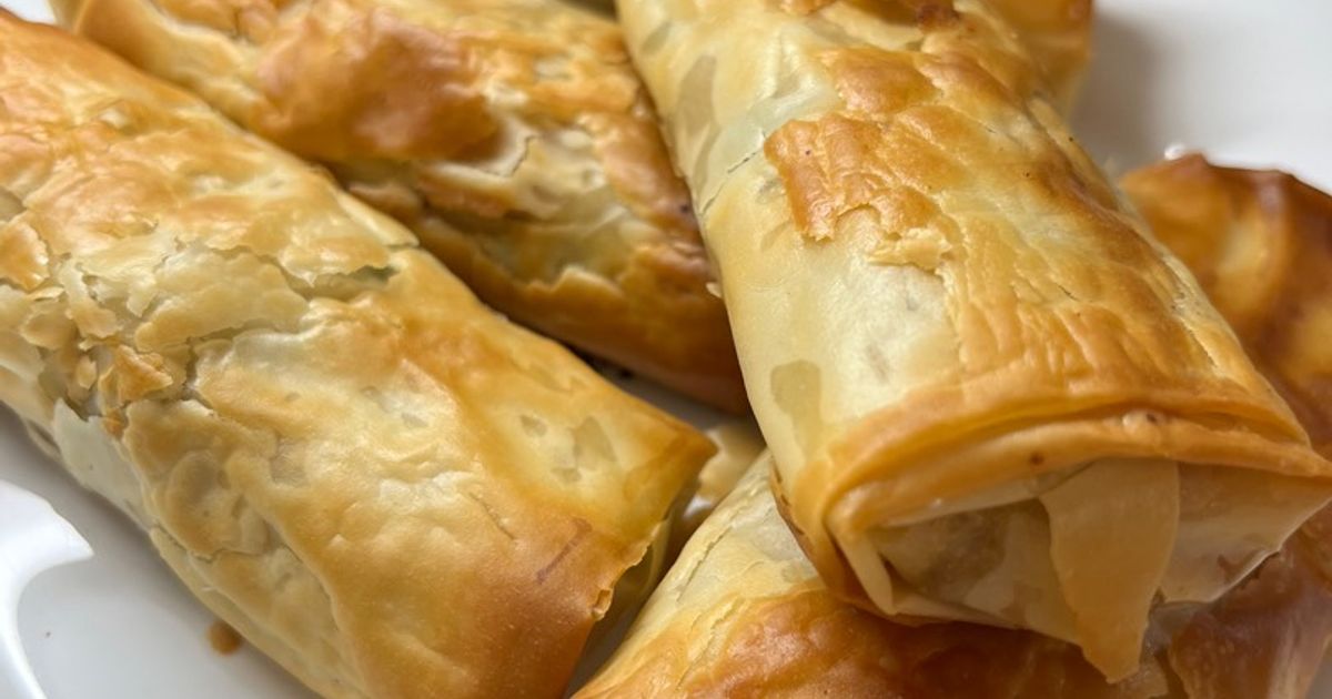 Phyllo Vegetable Rolls Recipe by martina - Cookpad