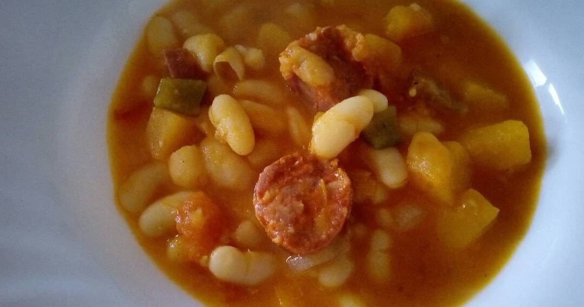Alubias con chorizo y calabaza Receta de Ángeles Medina- Cookpad