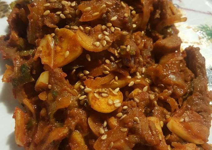 Resep Spicy beef korean stir fried keto fase konsol oleh Devia Kurniati ...