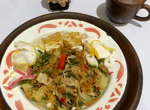 Resep lotek autentik & sehat: Kreasi segar & mudah dibuat