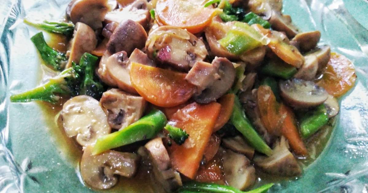 Resep Tumis Jamur Merang oleh Isna Alfiyah - Cookpad