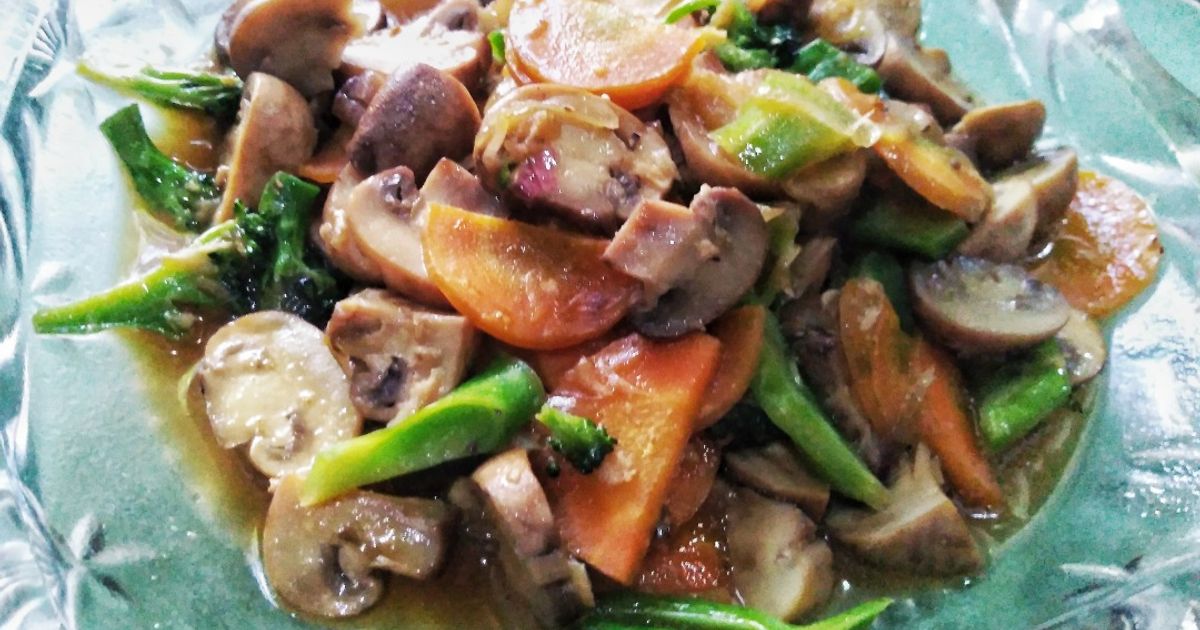 Resep Tumis Jamur Merang oleh Isna Alfiyah - Cookpad