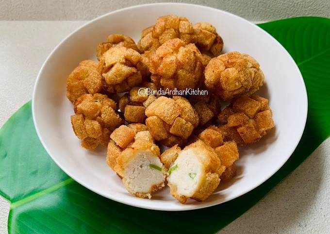 Resep Bola Bola Ayam Roti Tawar Oleh Irna Sofiana Nana Cookpad
