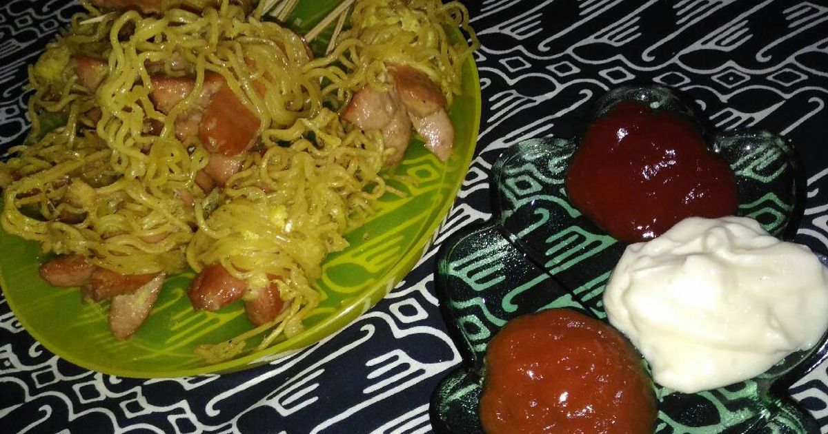Resep Sate Sosis Mie Gulung oleh @mominanevin - Cookpad