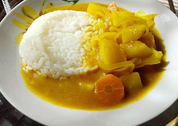 Arroz con Curry Receta de Natalia Mariel- Cookpad