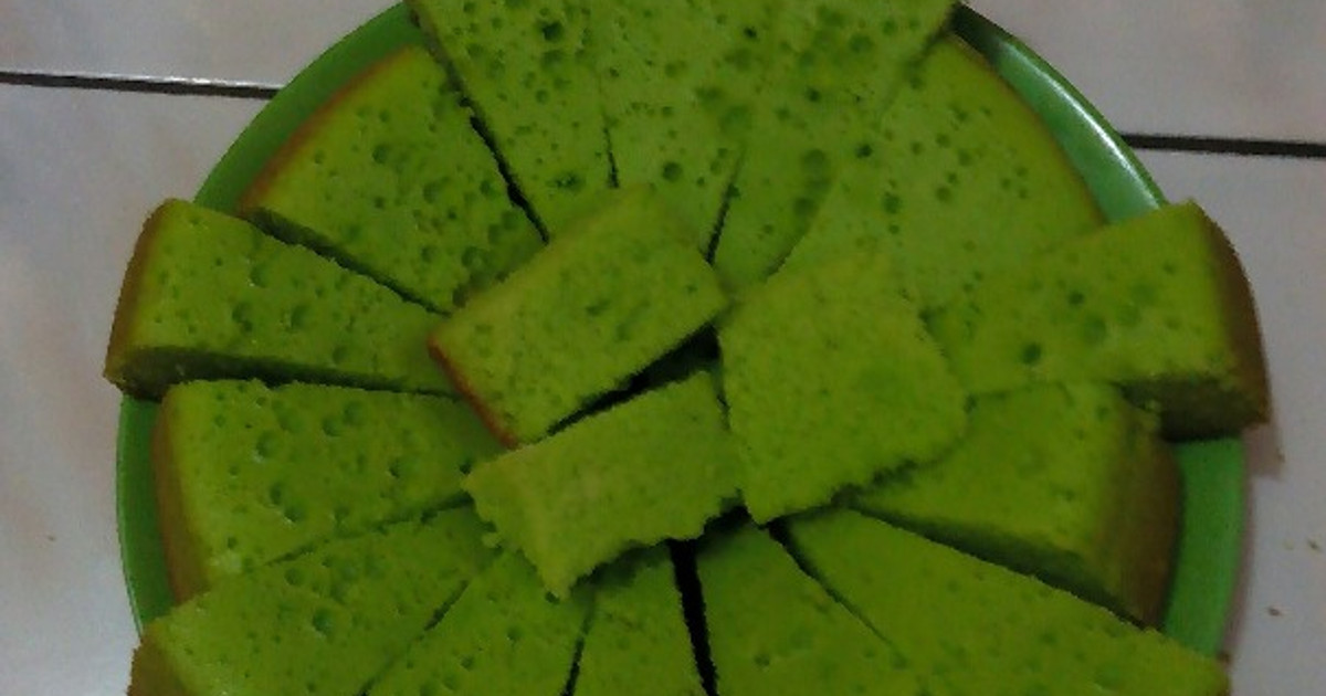 Resep Bolu Pandan Rice Cooker oleh Dewi Vinolia - Cookpad