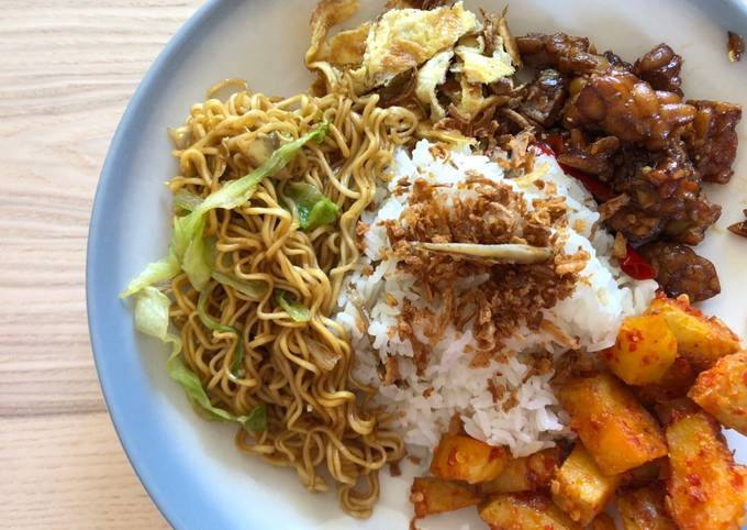 Resep Nasi uduk Rice Cooker oleh ekitchen - Cookpad