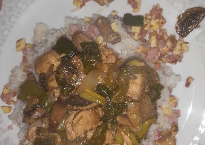 Pollo Tausí con Arroz Chaufa Receta de Cocinando con Allyta- Cookpad