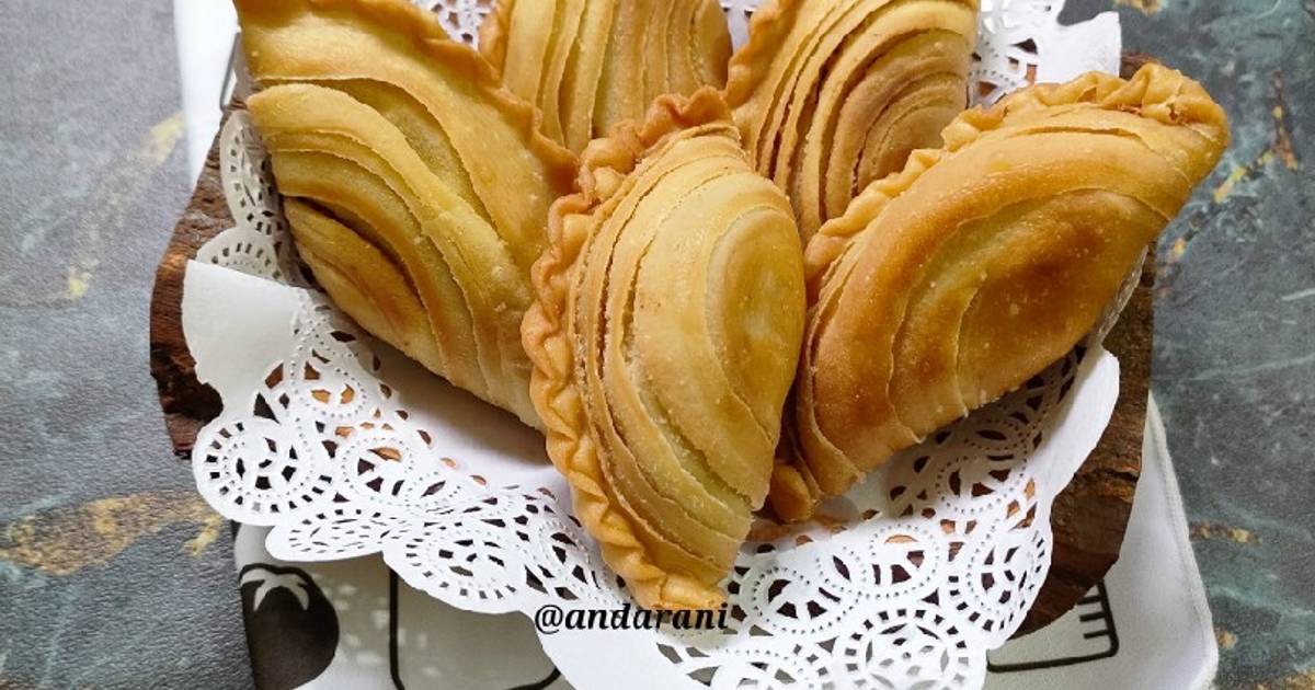 Resep Karipap (pastel singapura) isi labu kuning dan ayam oleh andarani ...