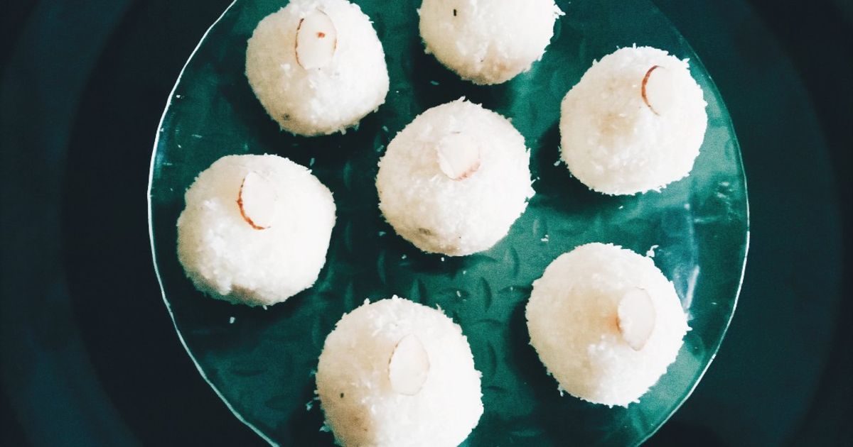 Delicious Healthy Yummy Desiccated Coconut Ladoo Recipe by Ramaben ...
